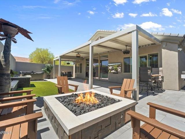 10401 E Helm Dr, Scottsdale, AZ 85255