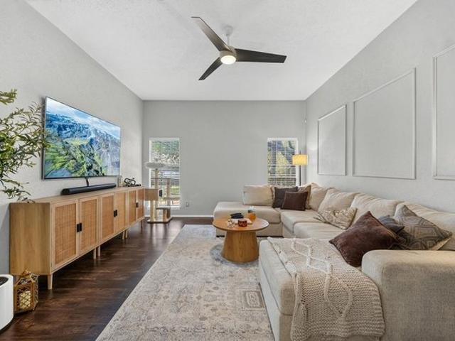 10401 High Hollows Dr Apt 201, Dallas, TX 75230