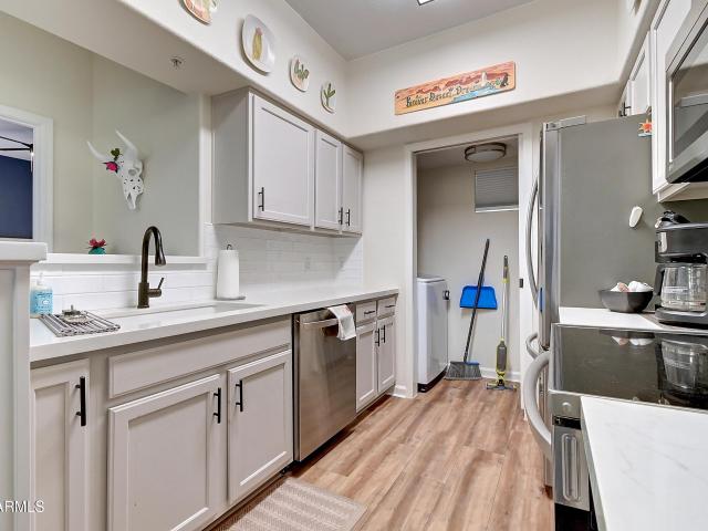 10401 N SAGUARO Boulevard # 137