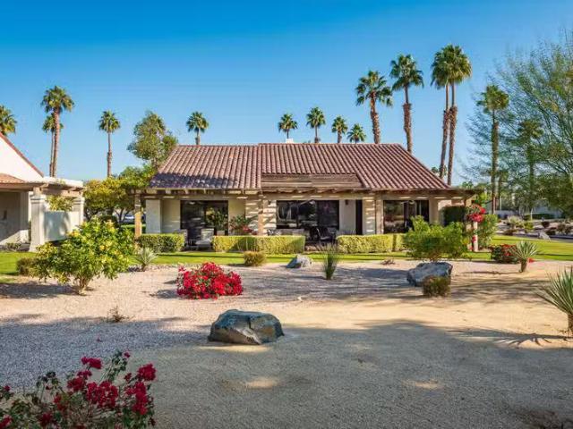 10401 Sunningdale Dr Houses in Rancho Mirage, CA