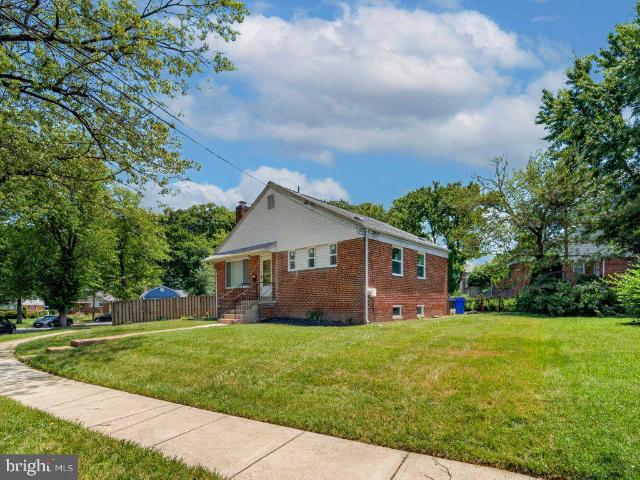 10402 Royalton Terrace