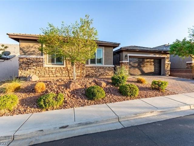 10407 Hemingway Ct, Las Vegas, NV 89149
