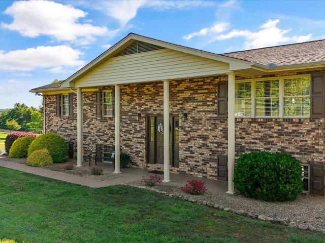 10404 Cobb Lane