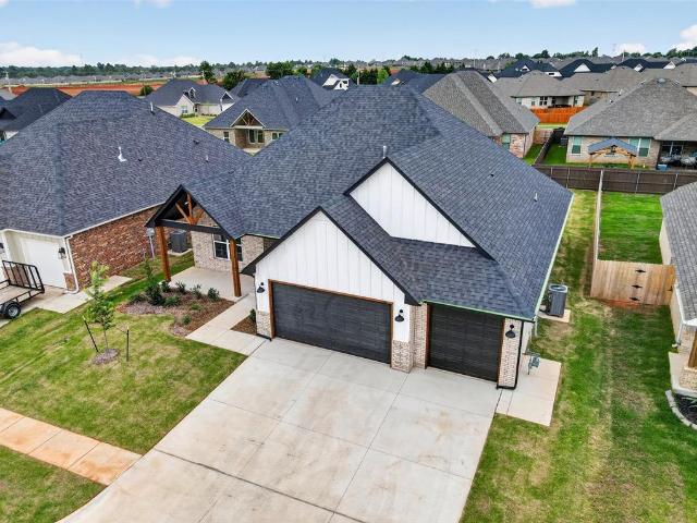 10404 SW 49th Street