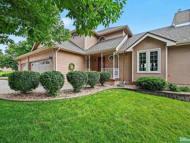 10405 Polk St, Omaha, NE 68127