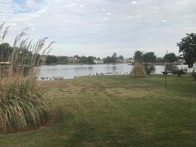 10405 Ski Drive