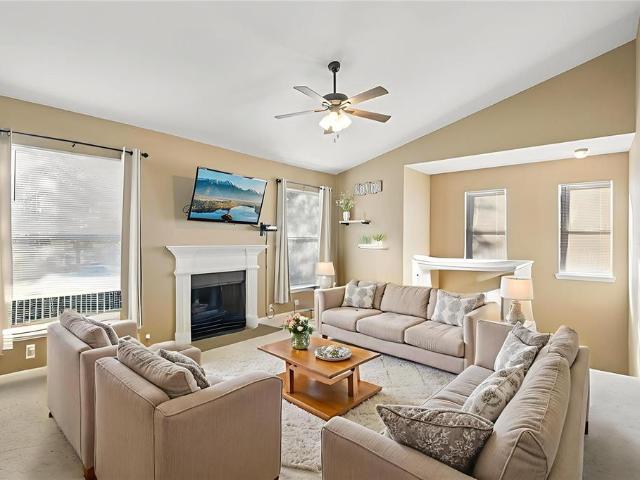 10406 Villa View Cir, Tampa, FL 33647 | MLS #TB8467 | Compass