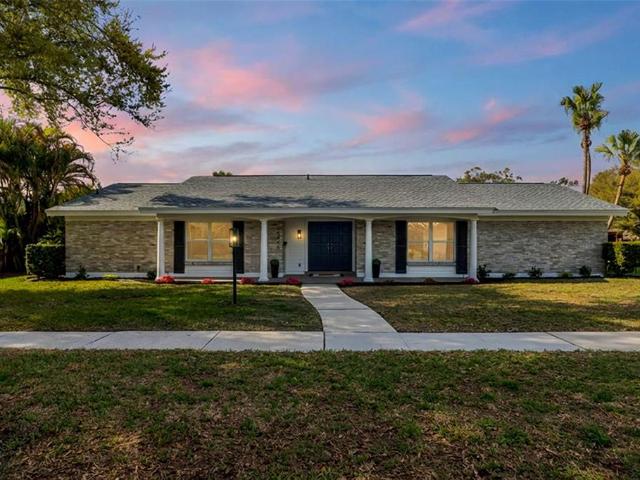 10408 Butia Pl, Tampa, FL 33618 | MLS #TB8480 | Compass