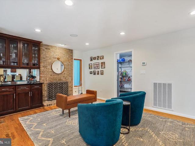 10408 Hunter Ridge Drive