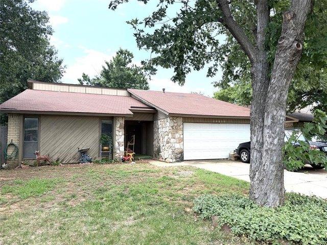 10408 NW 40th St, Yukon, OK 73099