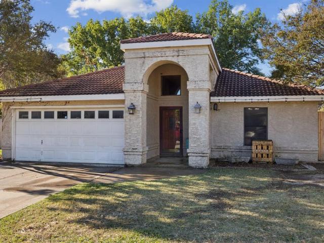 10409 Blue Stem Ct, Fort Worth, TX 76108 | Compass