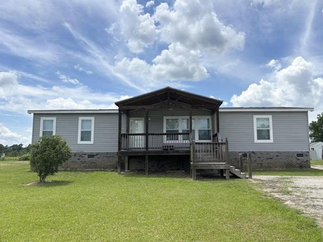 10409 County Line Rd, Hemingway, SC 29554