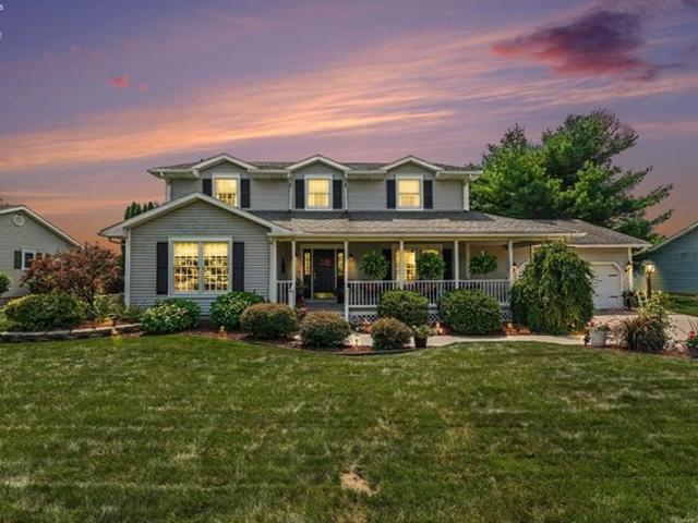 1040 Monroe St, Bellevue, OH 44811