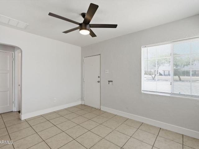 1040 N 16TH Street