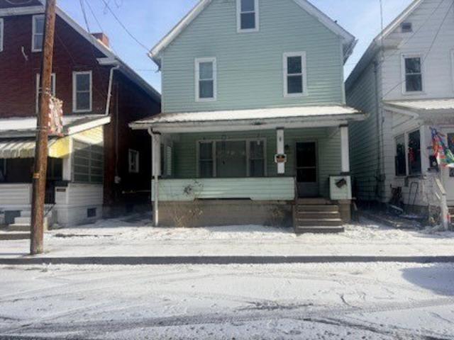 1040 N Grant Ave, Kittanning, PA 16201