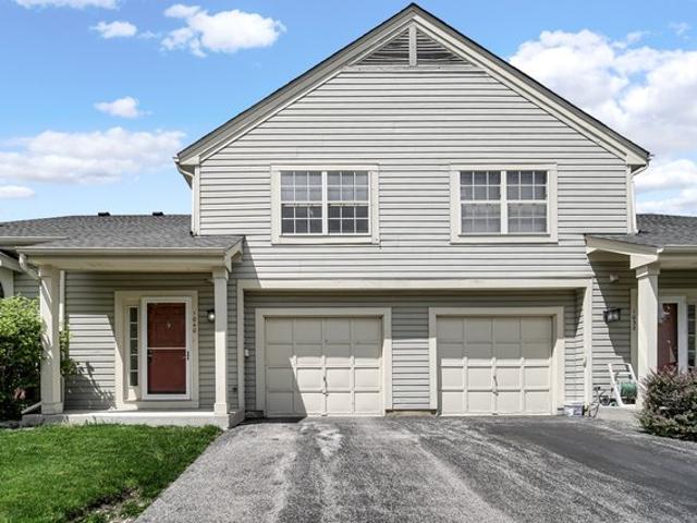 1040 N Knollwood Dr, Palatine, IL 60067