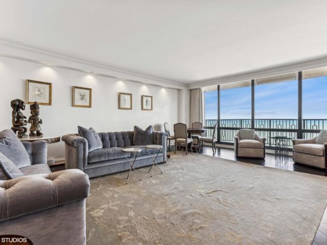 1040 N Lake Shore Drive # 26B