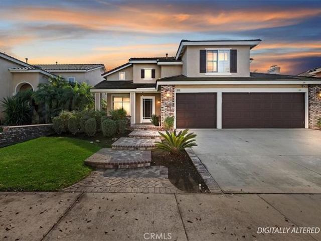 1040 Nighthawk Dr, Corona, CA 92881