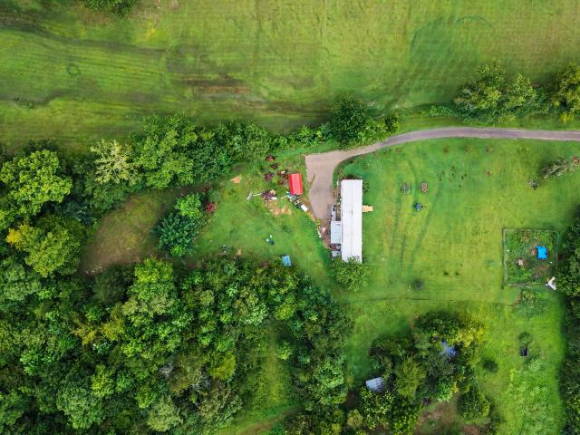 1040 Old Solomon Ferry Rd