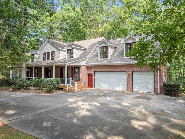 1040 Auburn Road