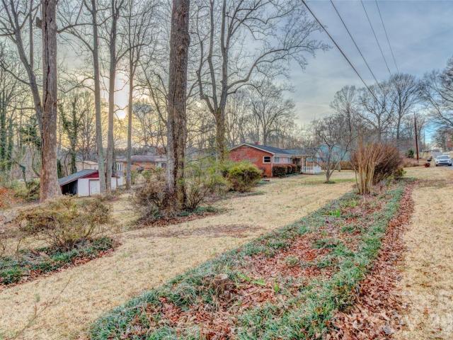 1040 Allison Drive
