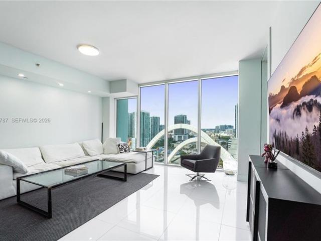 1040 Biscayne Blvd Apt 1905, Miami, FL 33132
