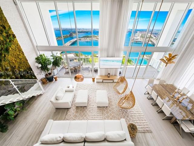 1040 Biscayne Blvd Apt 4602, Miami, FL 33132