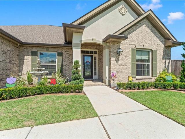 1040 Carencro Circle