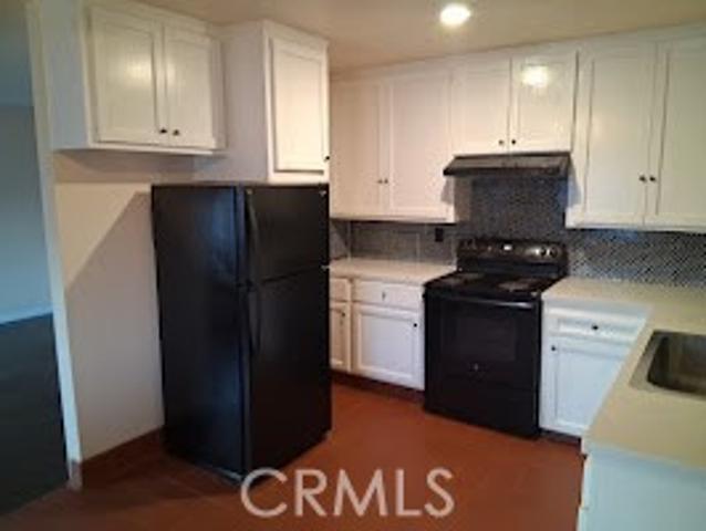 1040 Cedar Ave, Unit 8, Long Beach, CA 90813 | MLS #SB26037