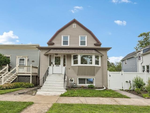 1040 Dunlop Ave, Forest Park, IL 60130