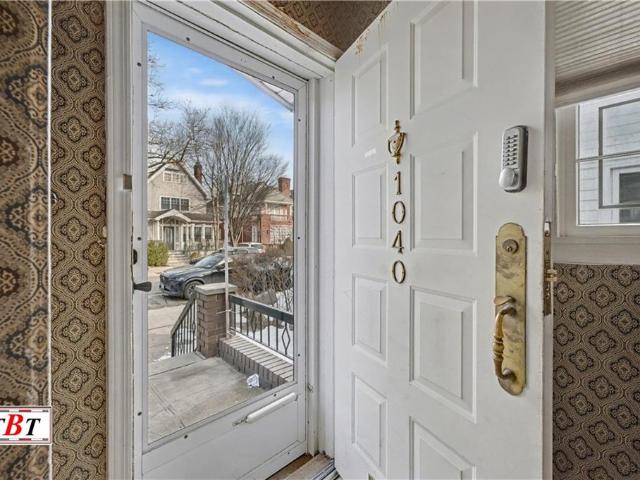 1040 East 24th Street