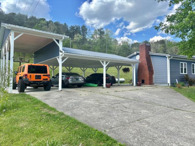 1040 highway 469
