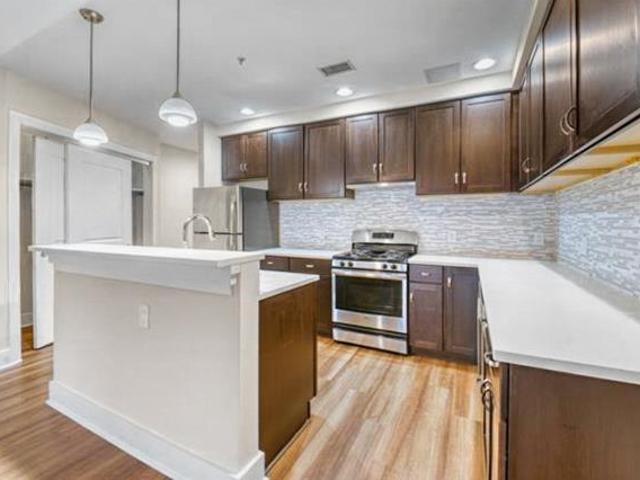 1040 John F Kennedy Blvd # 301
