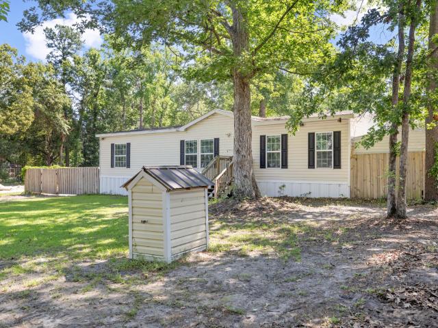 1040 Longpoint Road