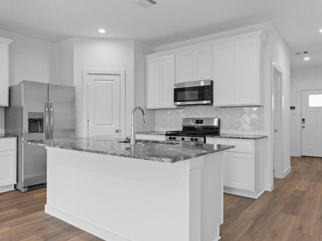 1040 River Coral