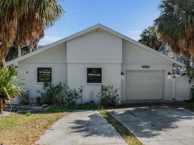 1040 Sylvan Dr, Sarasota, FL 34234