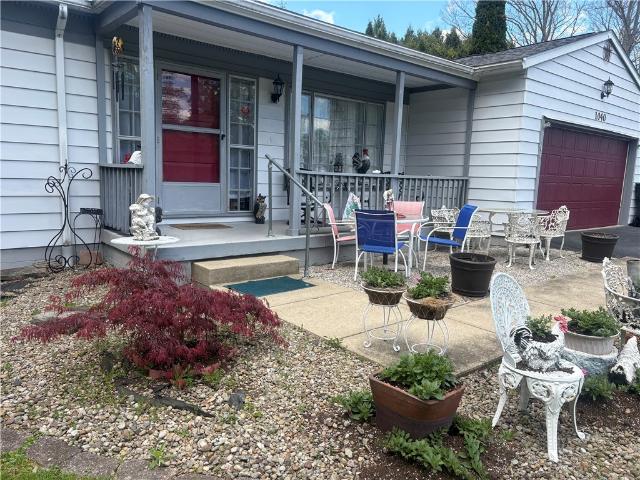 1040 s hermitage rd