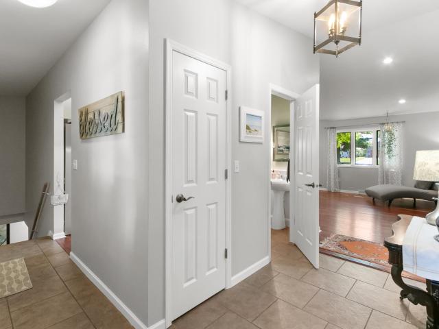1040 Saddle Ridge