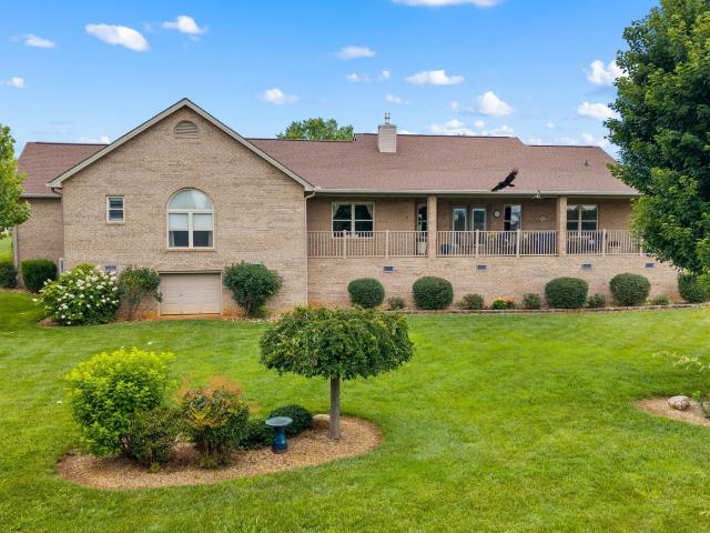 1040 Southwind Circle