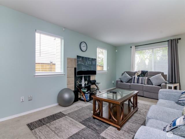10413 th Street Ct E