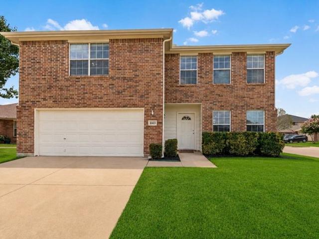 10413 Wood Leaf Ct, Fort Worth, TX 76244