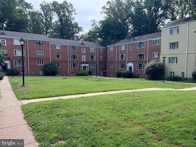 10413 Montrose Avenue # M 201