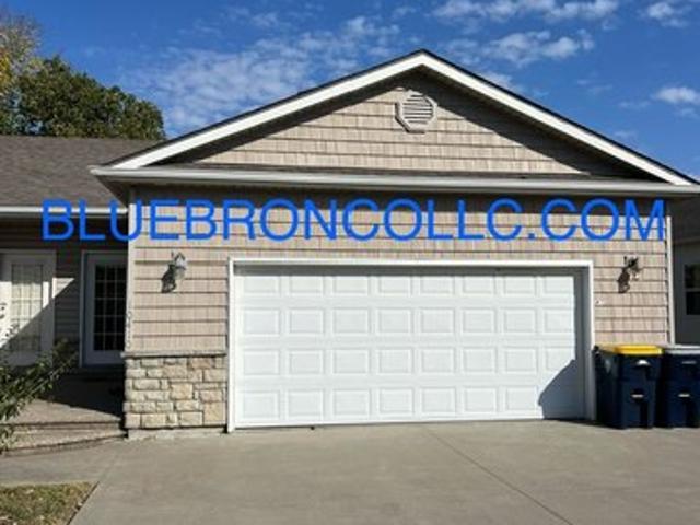 10410 E 45th Ter, Kansas City, MO 64133
