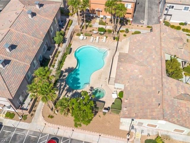 10410 Gold Shadow Ave, Las Vegas, NV 89129