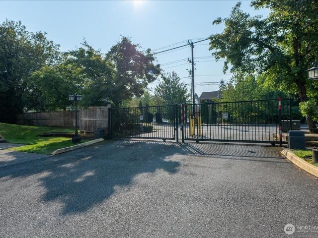10410 Holly Drive # E