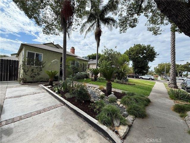10411 Pinehurst Ave, South Gate, CA 90280
