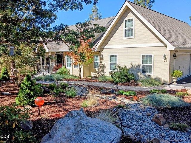 10412 Kestrel Rd, Klamath Falls, OR 97601