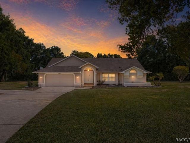 10417 Golfers Way, Spring Hill, FL 34608