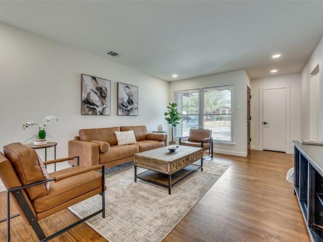 10415 Allegheny Drive