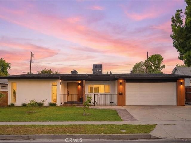 10415 Bevis Ave, Mission Hills, CA 91345